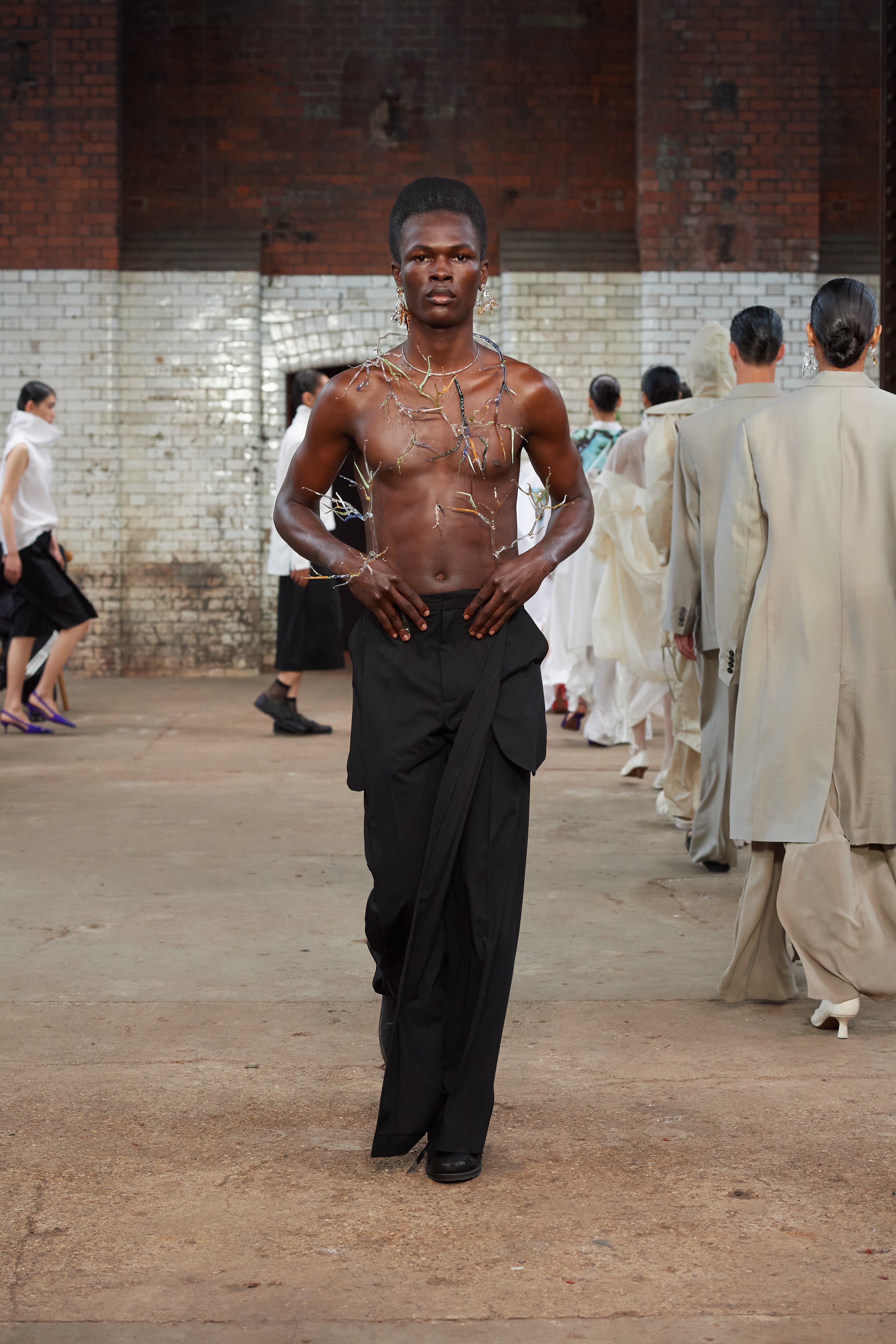 Qasimi SS25 – Freya Douglas Ferguson